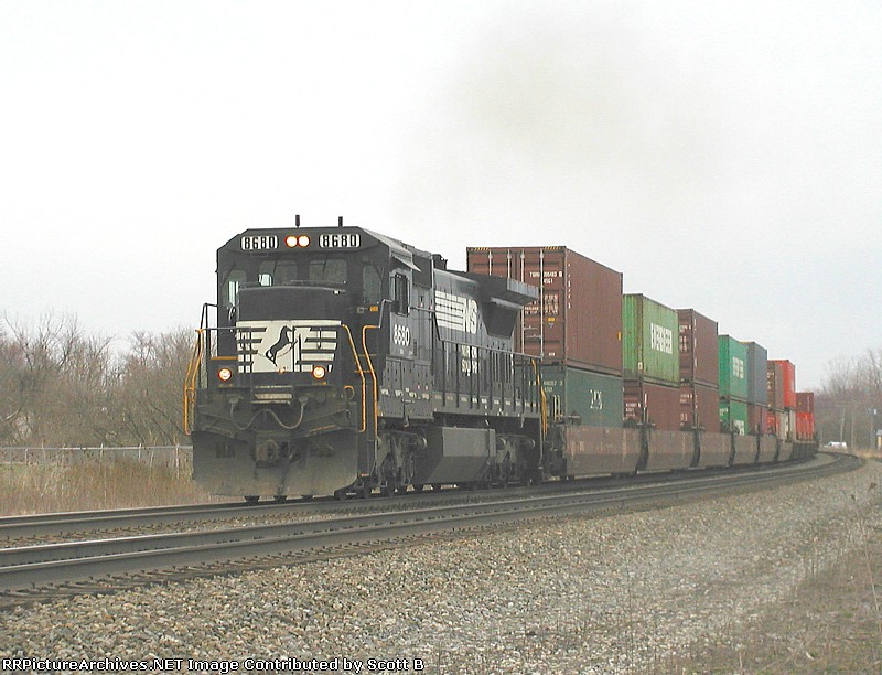 NS 8680 NS Chicago Line